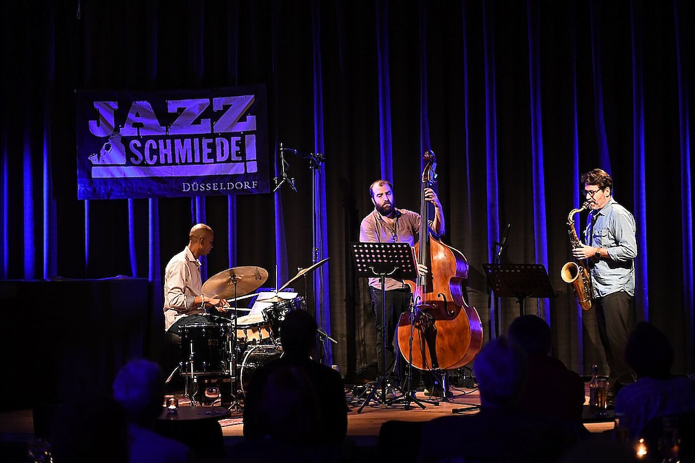 Ohad Talmor – Back to the Land Trio – Jazz-Schmiede Düsseldorf